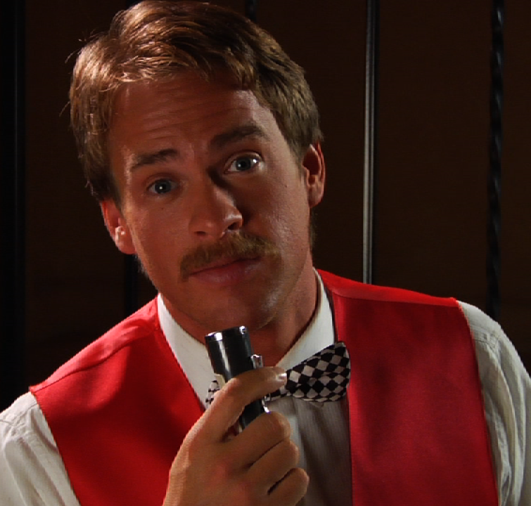 The Cast – When Bette Met Mae